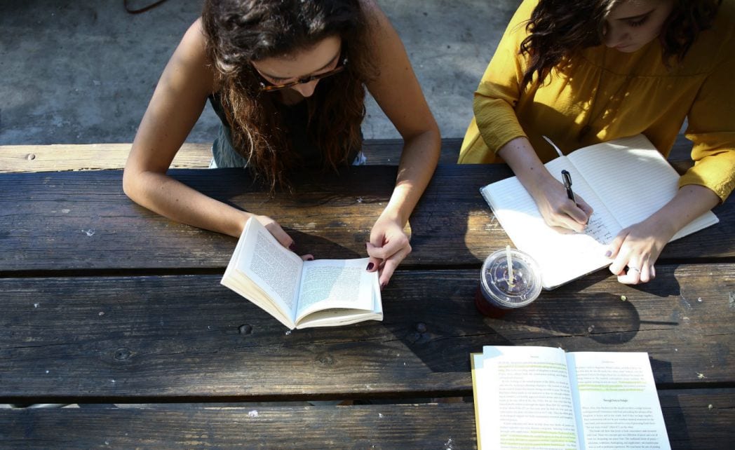 "Bureaucrazy": Die Lösung für den deutschen Bürokratie-Dschungel