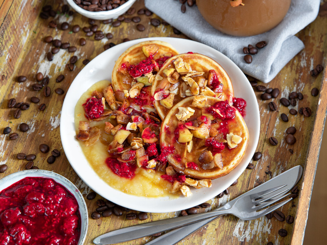 Kitchen Quickies #3: Saftige Quark Pancakes | ZEITjUNG