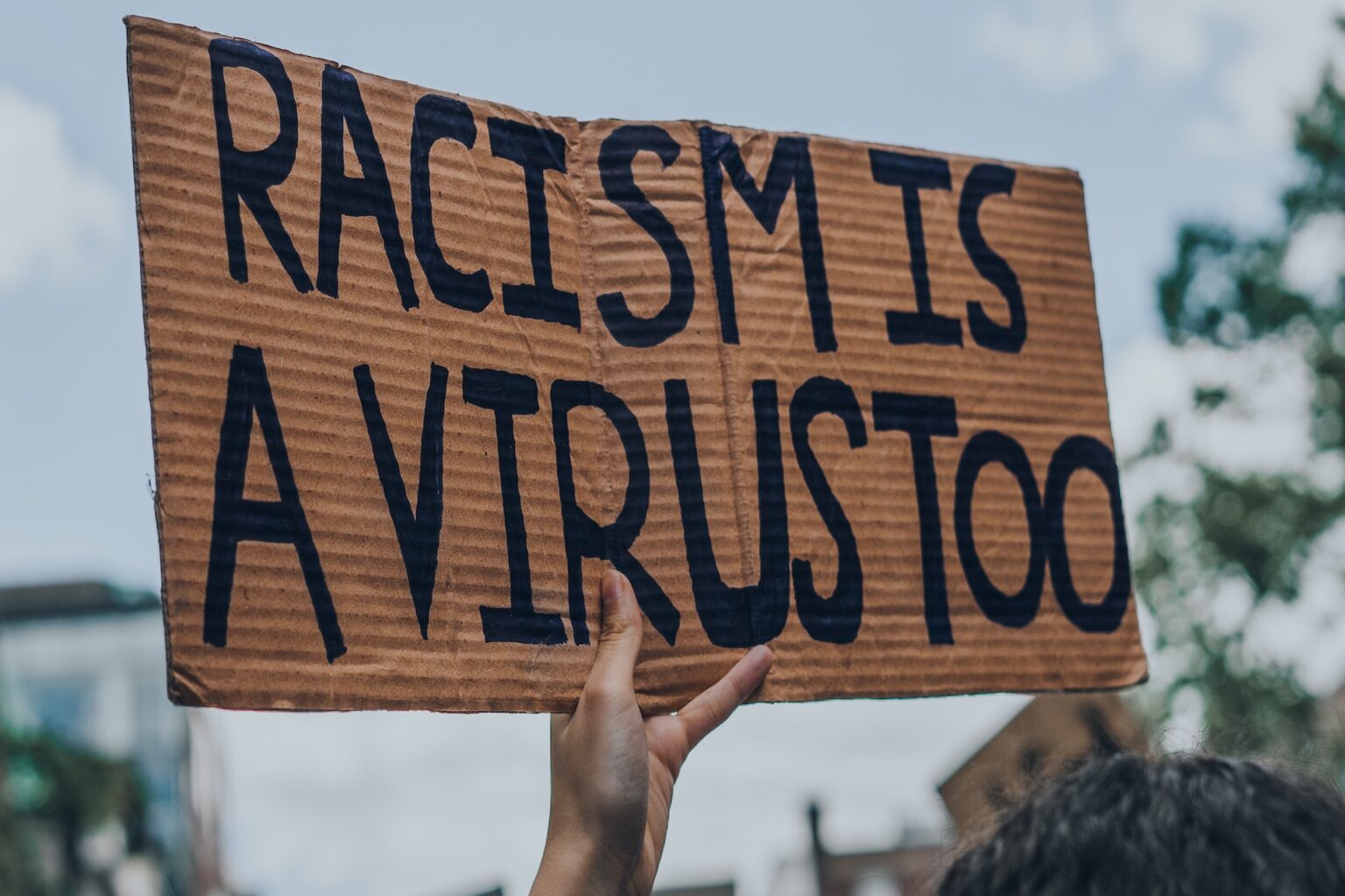 Warum es keinen Rassismus gegen weiße Menschen gibt | ZEITjUNG