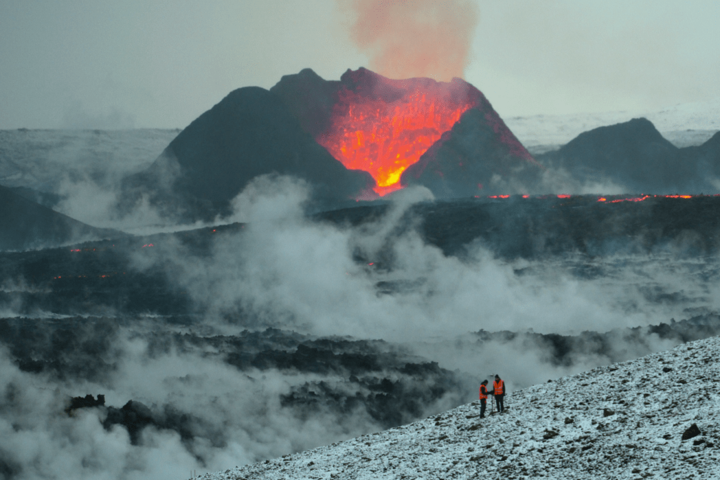 „Earthstorm: Naturgewalten auf der Spur“: Darum geht es in der Netflix ...